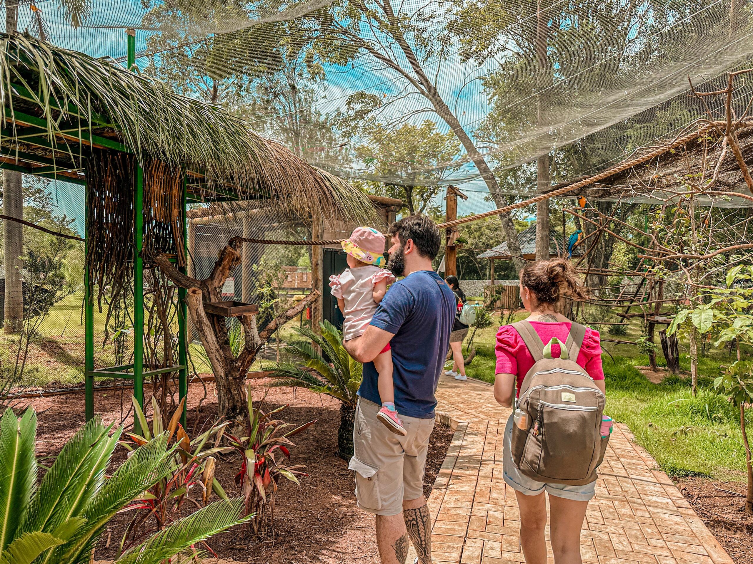Vacaciones: Niños y mayores conectan con la naturaleza en el Eco Park